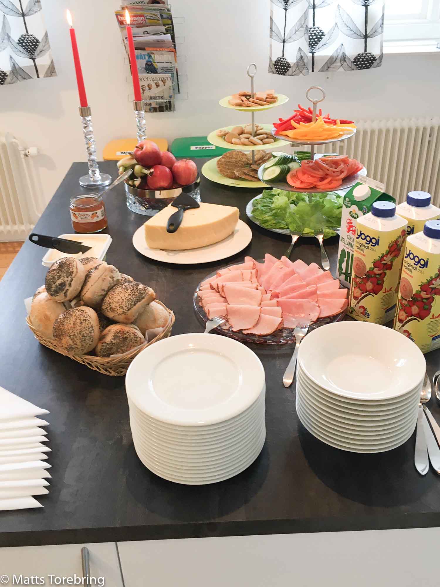 Kvart över nio på jobbet | Matts Torebring