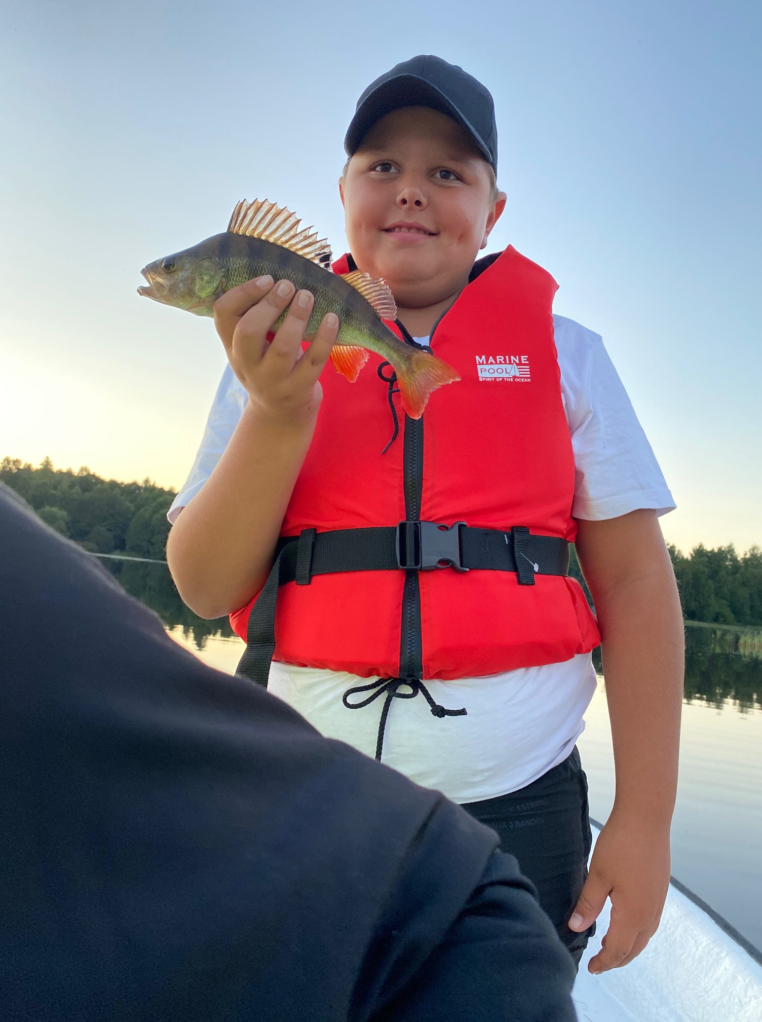 Linus, en stolt båtägare! | Matts Torebring