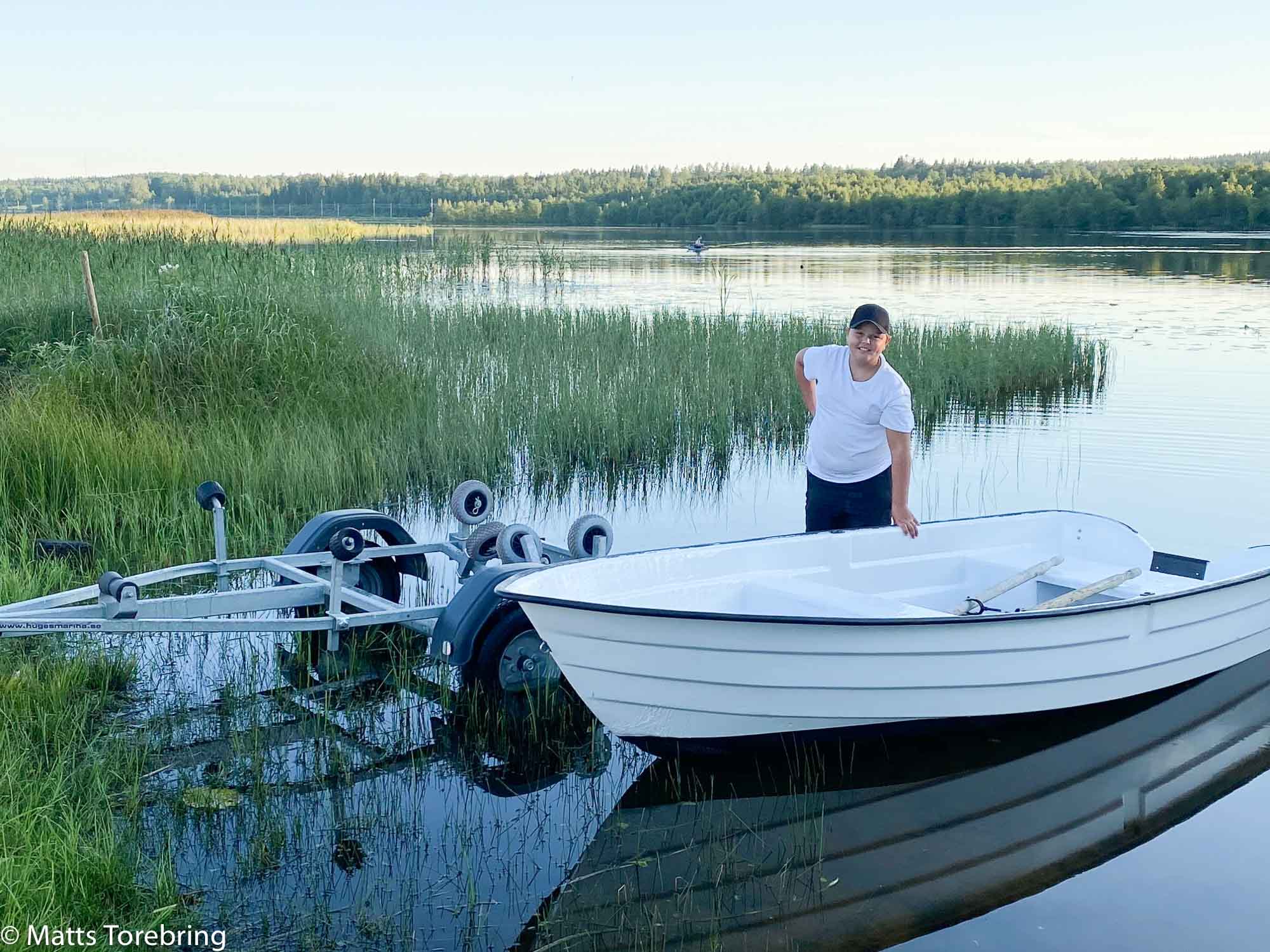 Linus, en stolt båtägare! | Matts Torebring